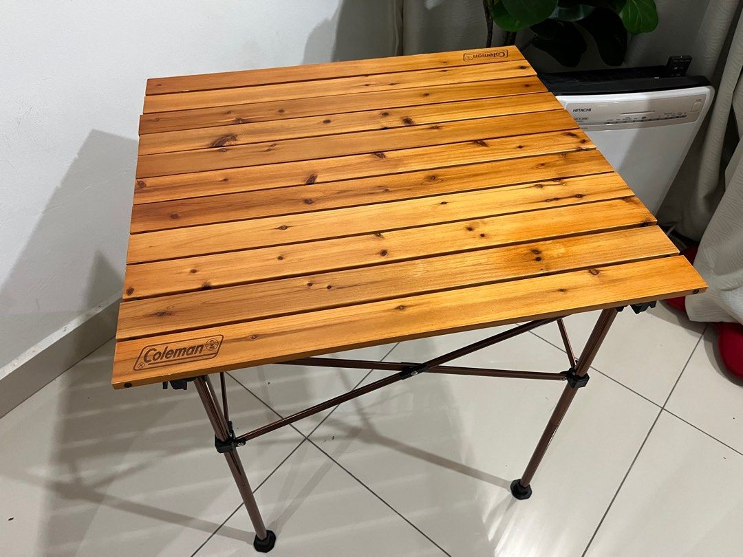 Coleman egg roll table, Sports Equipment, Hiking & Camping on Carousell