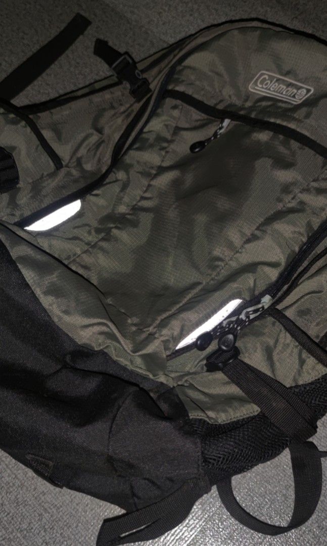 COLEMAN RUCKSACK 25L BACKPACK, Men's Fashion, Bags, Backpacks on Carousell
