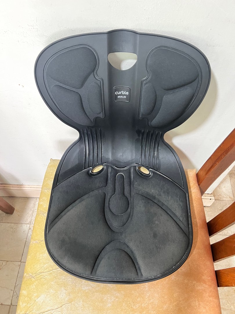 Curble chair, Furniture & Home Living, Furniture, Chairs on Carousell