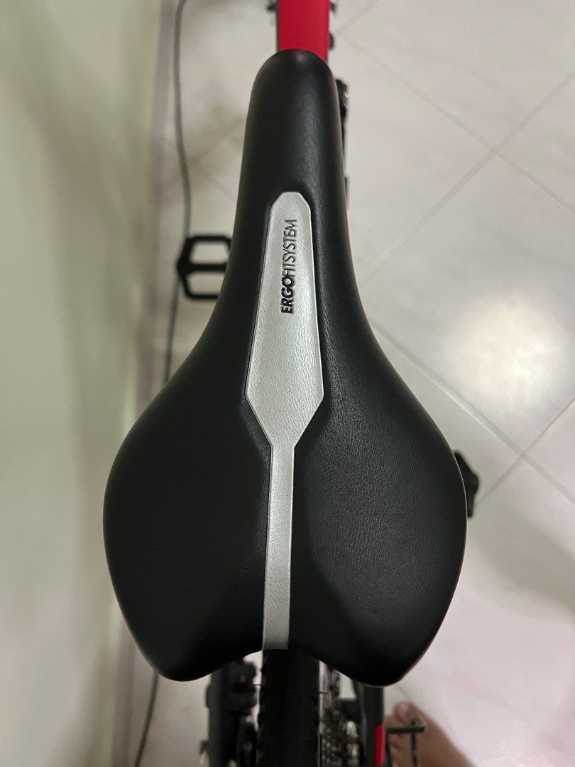 Decathlon Hybrid Bike Riverside 500 - Small, Sports Equipment, Bicycles ...