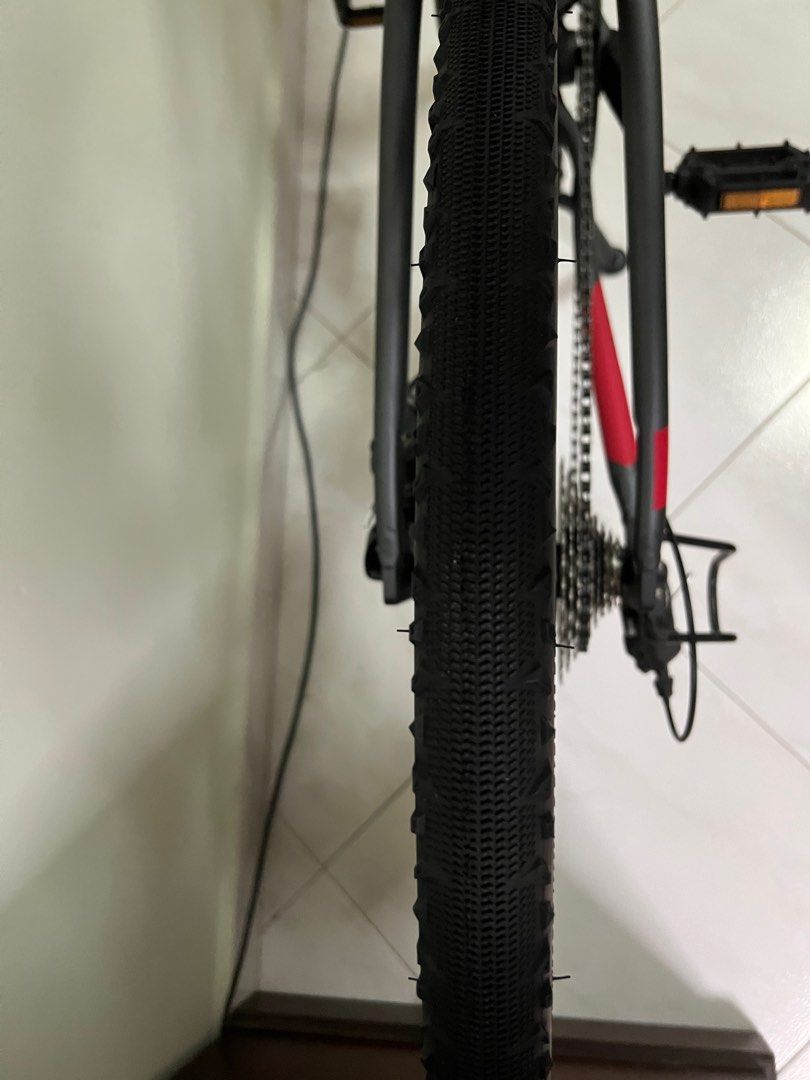 Decathlon Hybrid Bike Riverside 500 - Small, Sports Equipment, Bicycles ...