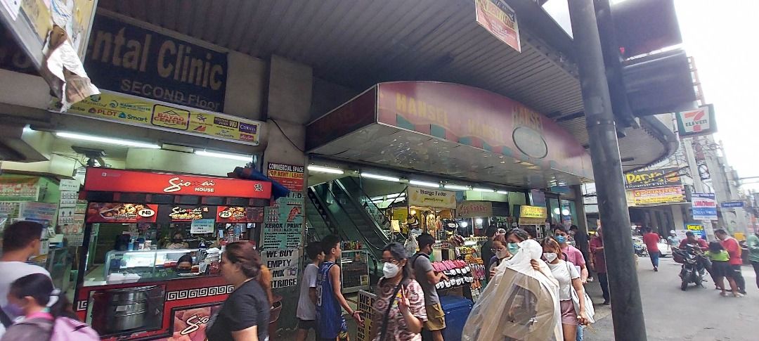 FOR SALE PRIME COMMERCIAL BUILDING in CUBAO infront of LRT-2 Cubao ...