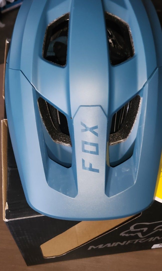 Fox helmet original, Motorbikes, Motorbike Parts & Accessories, Helmets ...