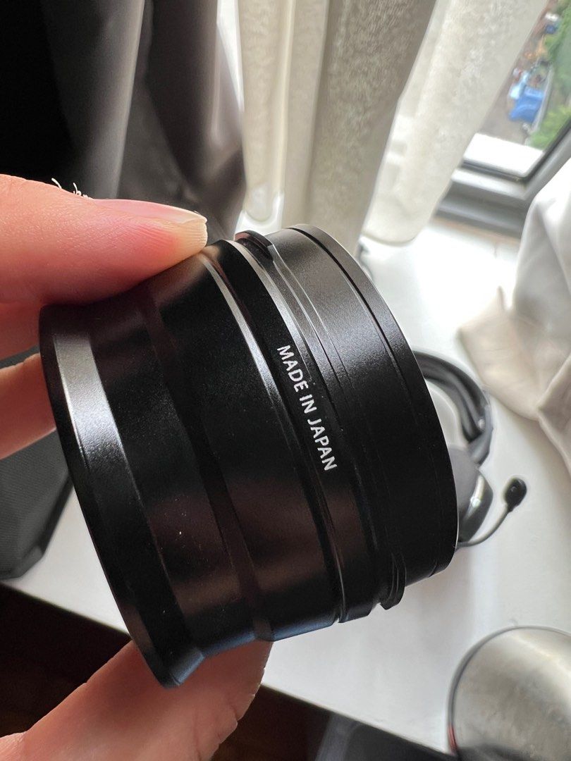 Fujifilm wide conversion lens WCL-x100ii (x100), Photography, Lens & Kits on Carousell