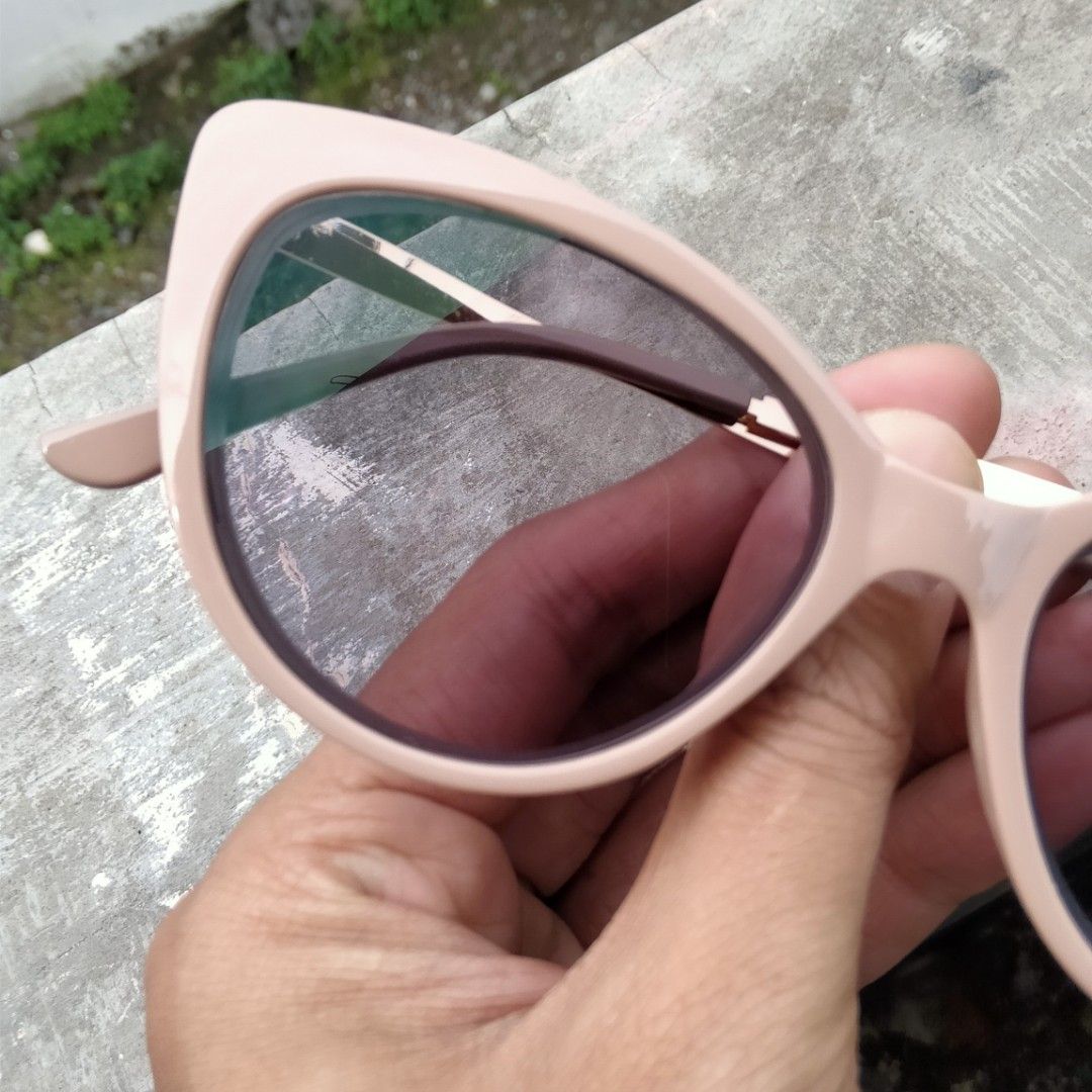Hasil Pemasangan Lensa SV Photocromic Grey R/L -275 C-050. Yang mau ...