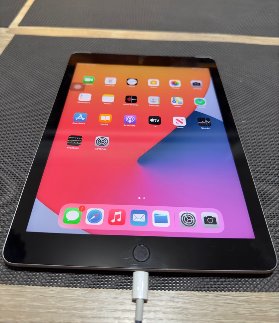 iPad 6th Gen 128GB LTE iPadOS 16.3, Mobile Phones & Gadgets, Tablets ...