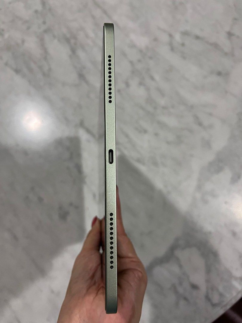 iPad Air 4th Gen Green, Mobile Phones & Gadgets, Tablets, iPad on Carousell