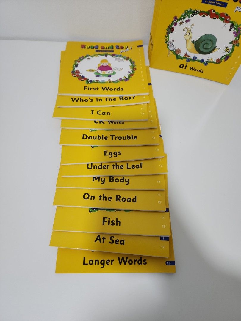Jolly Phonics read and see pack 1 and 2, Hobbies & Toys, Books ...