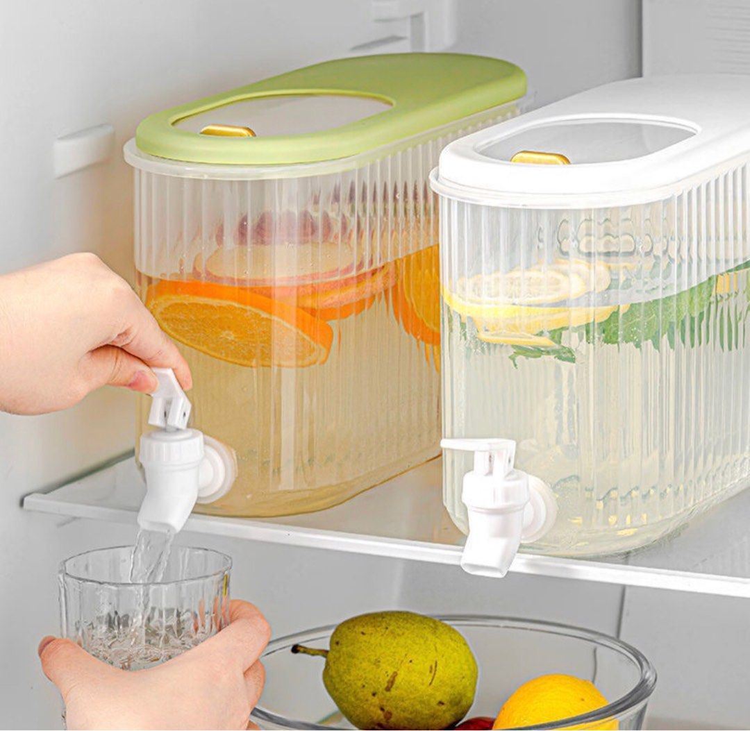 Jug with tap bottle container, TV & Home Appliances, Kitchen Appliances ...