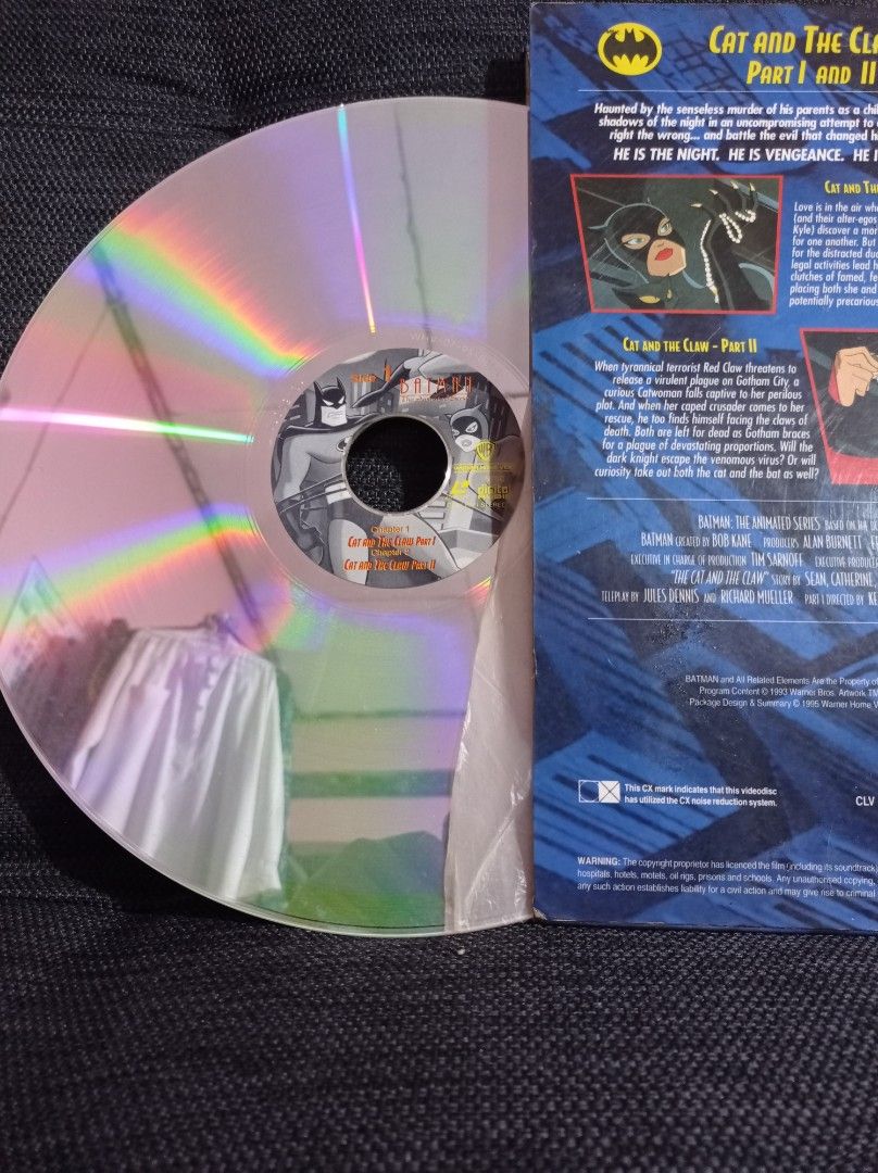 Laser Disk Vintage Batman Animated Series Chapter 1&2, Buku & Alat Tulis, Majalah & Lainnya di ...