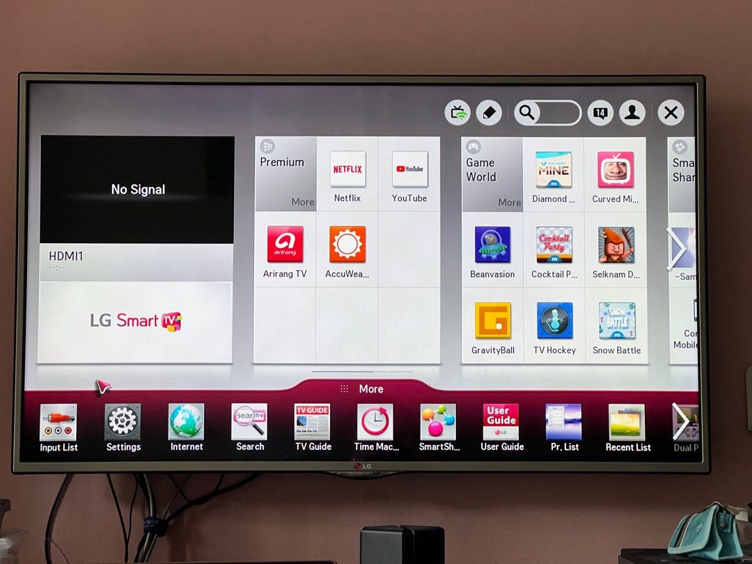 LG 47 inch CINEMA 3D Smart TV LA623T, TV & Home Appliances, TV & Entertainment, TV on Carousell