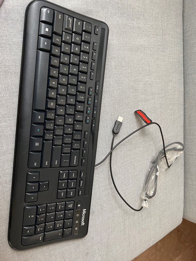 Microsoft 600 wired keyboard, Computers & Tech, Parts & Accessories ...