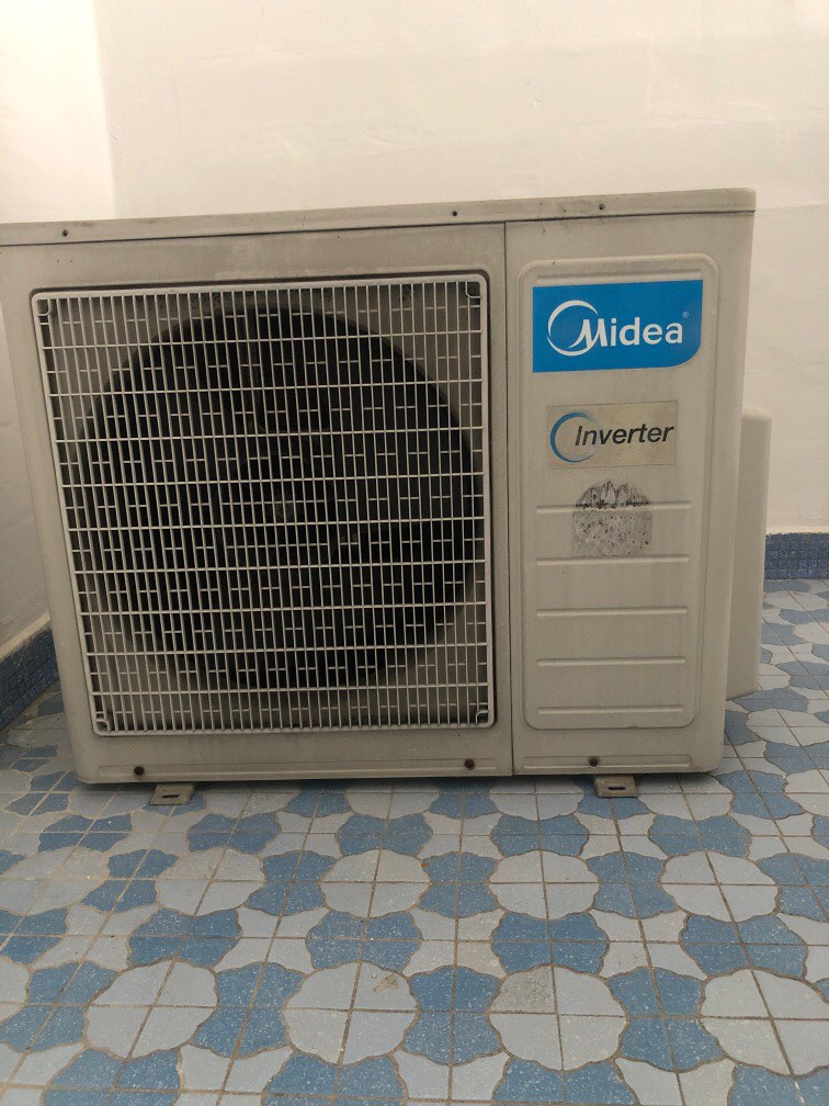 Midea System 2 (1 outdoor unit and 2 indoor unit) for selling, TV ...