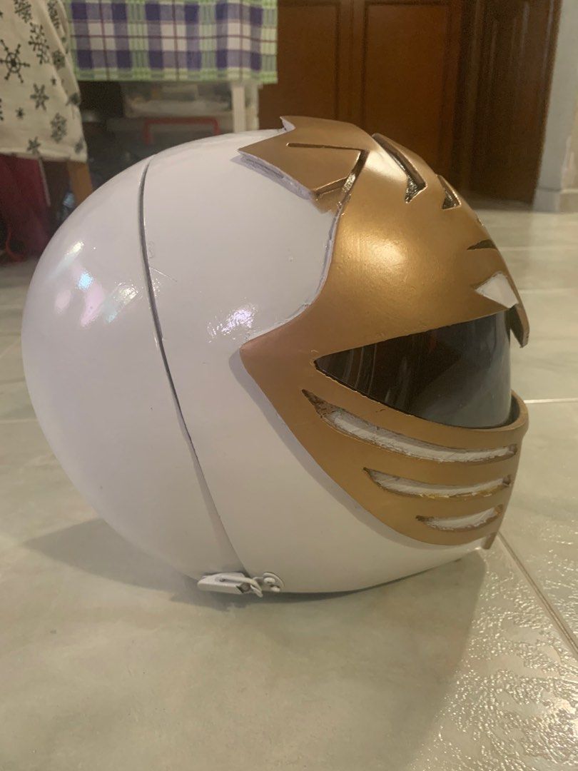 Mighty Morphine White Power Ranger Helmet, Hobbies & Toys, Memorabilia ...