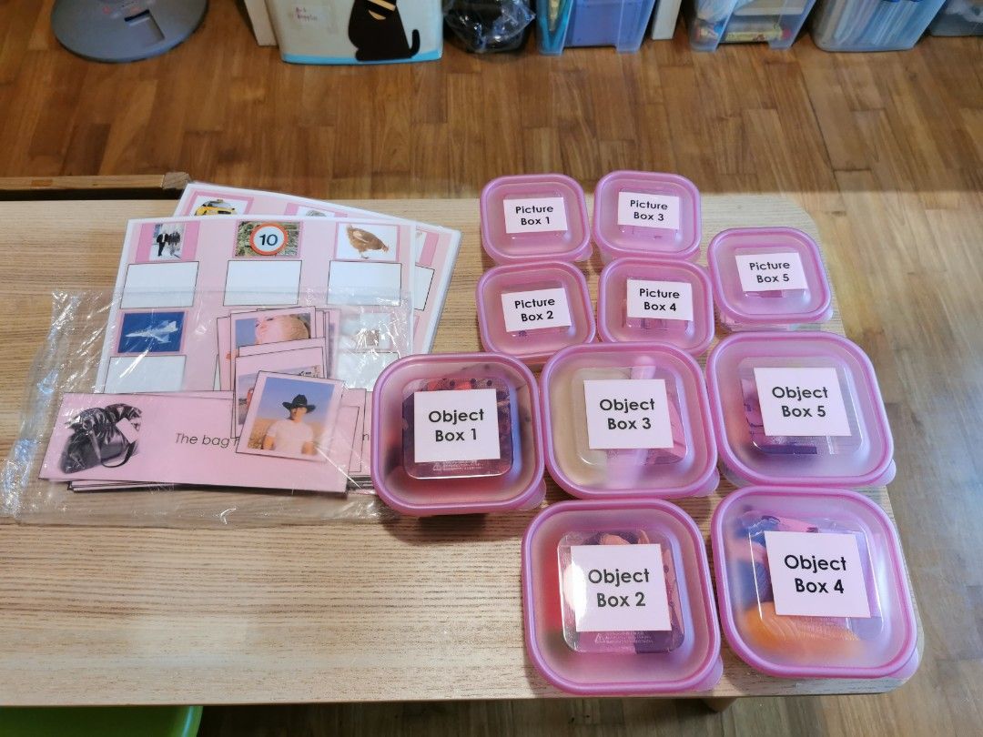 Montessori phonics pink scheme, Hobbies & Toys, Toys & Games on Carousell
