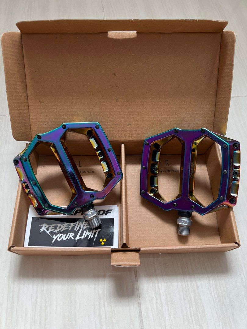 Nukeproof Sam Hill Enduro Race Pedals Oil Slick, Sports Equipment ...