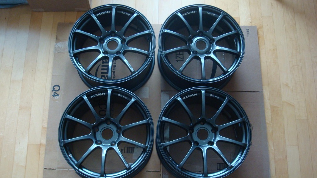 Original ADVAN RS Gunmetal 17" rims, Car Accessories, Tyres & Rims on ...
