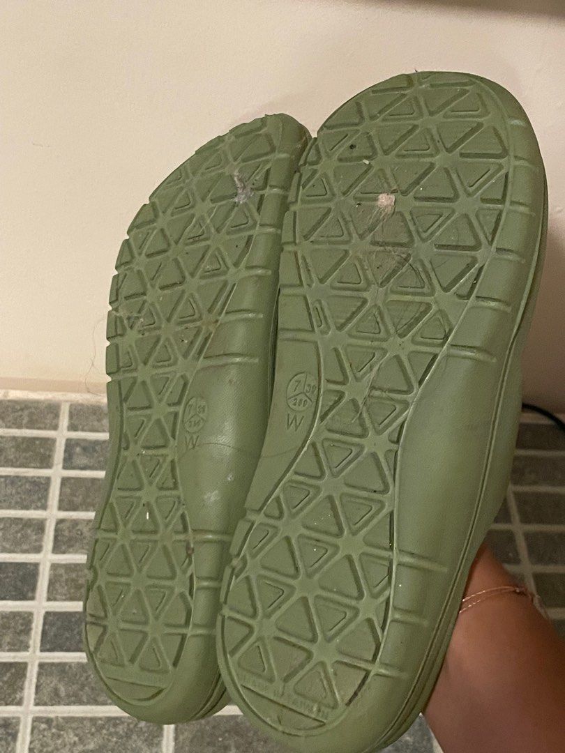 Outland green thong slides slippers, Women's Fashion, Footwear ...
