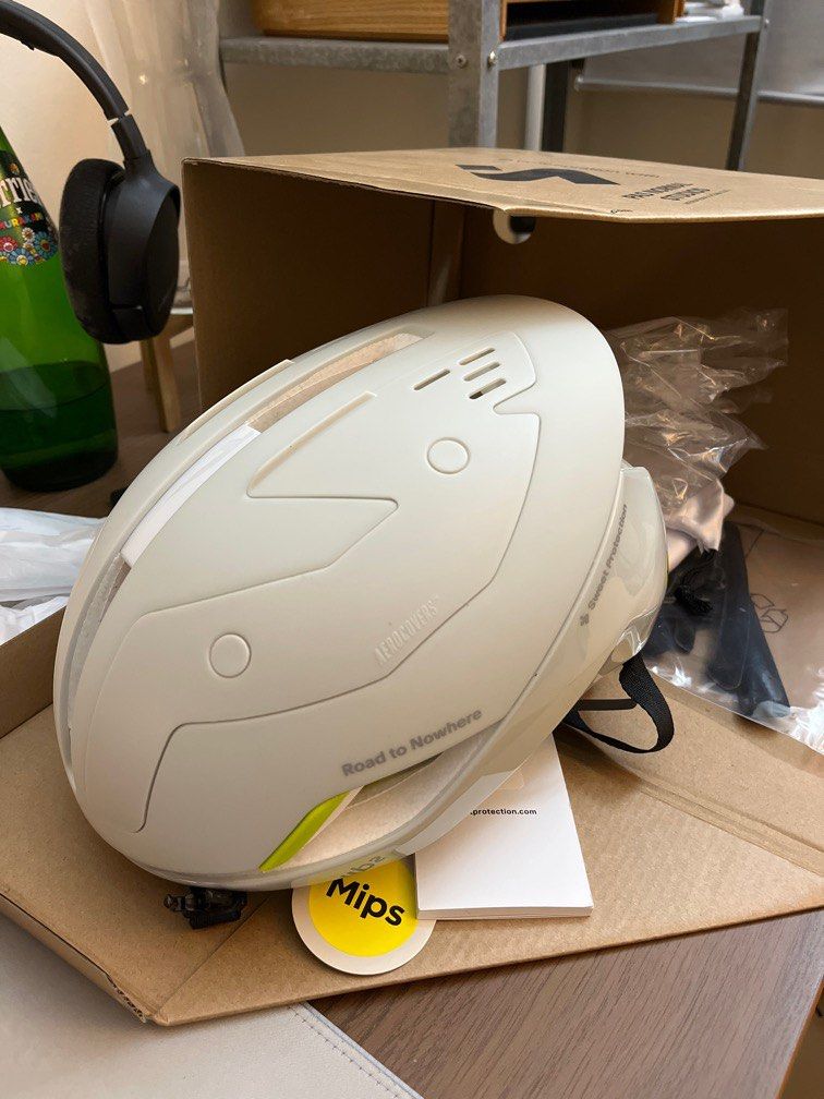 Pas Normal Studios - Aero Falconer Helmet, Sports Equipment, Bicycles ...