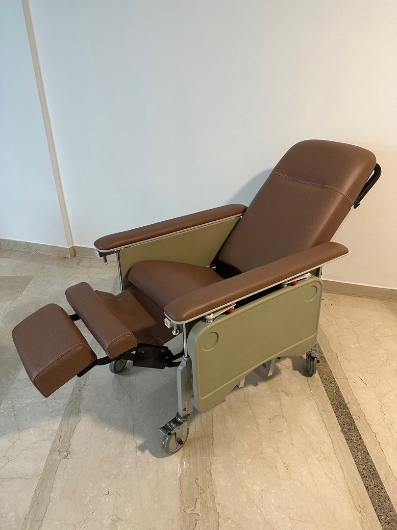Recliner Geriatric Chair, Health & Nutrition, Assistive & Rehabilatory ...