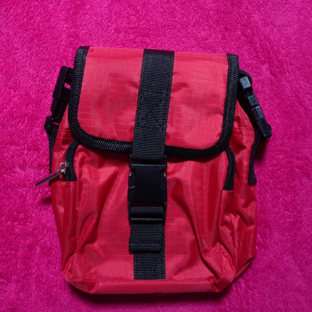 RED SLING BAG FOR MENS, Men's Fashion, Bags, Sling Bags on Carousell
