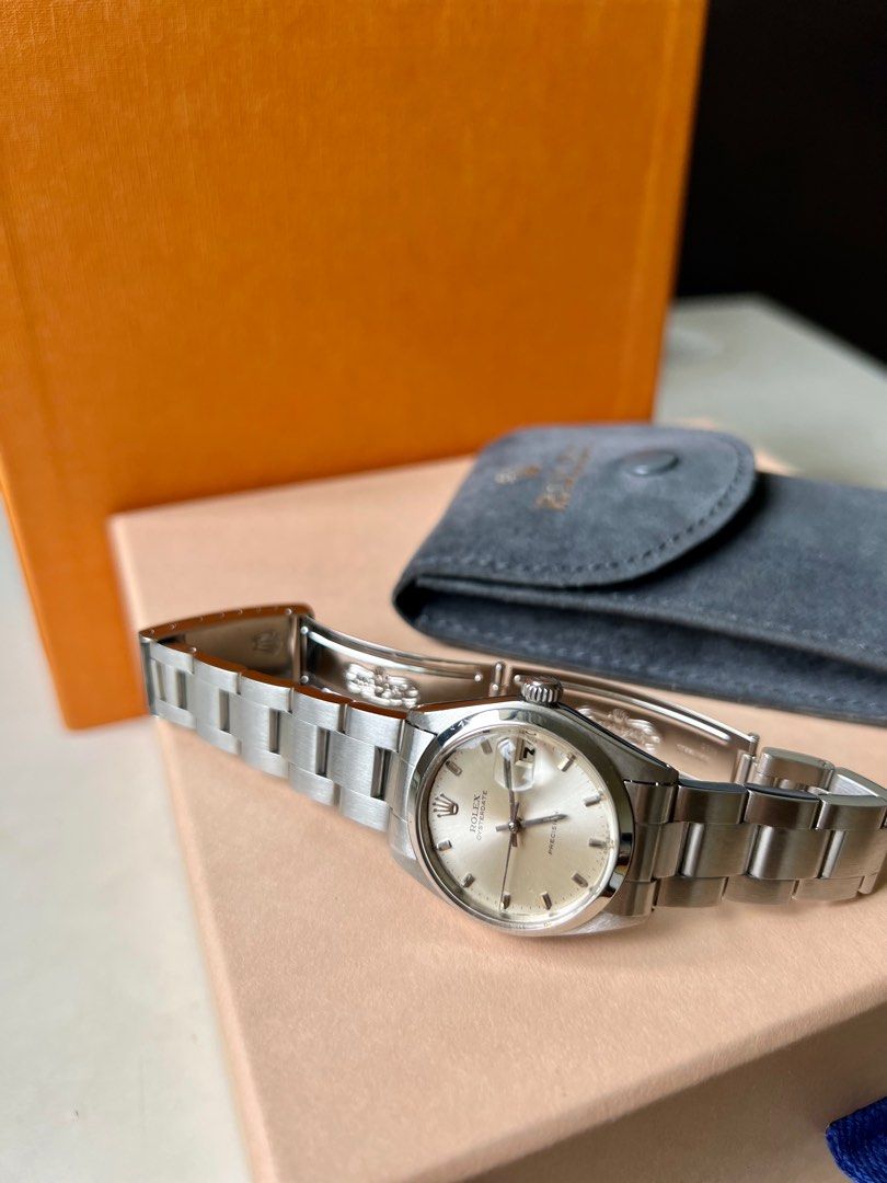 Rolex Oysterdate 6466 mid-size winding, Luxury, Watches on Carousell