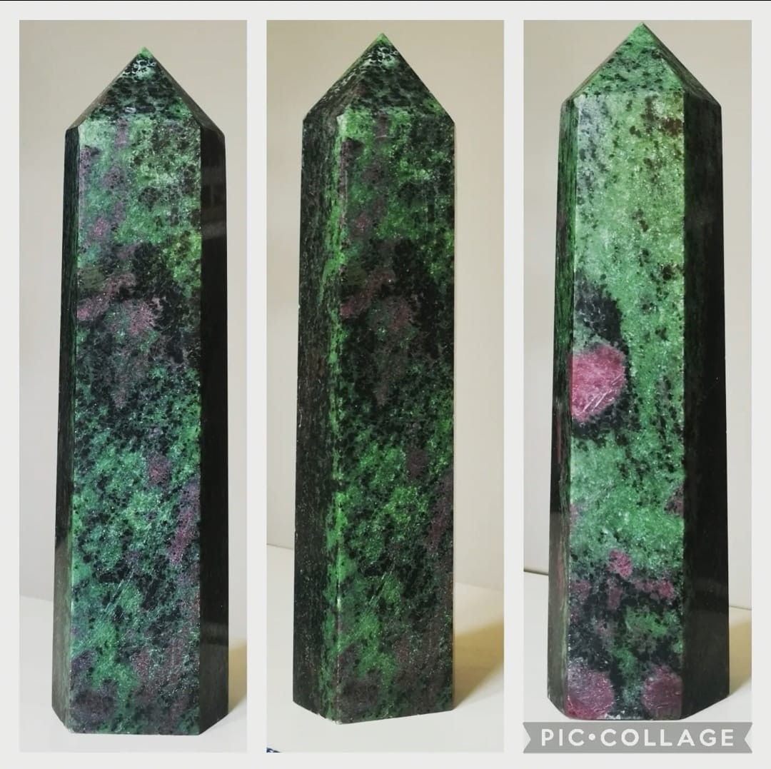 Ruby Zoisite Tower, Women's Fashion, Jewelry & Organisers, Precious ...