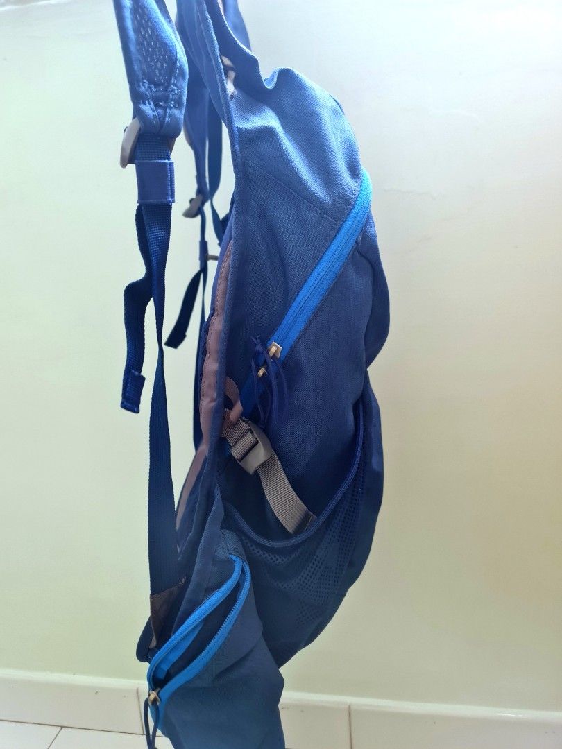 Salomon Backpack (Hike Bag, Daypack), Men's Fashion, Bags, Backpacks on ...