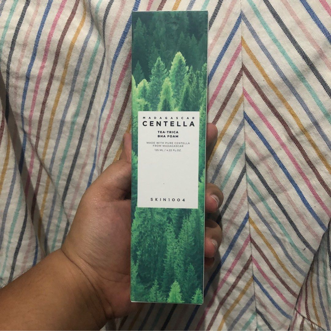 Skin1004 Madagascar centella facial foam tea tree, Kesehatan ...