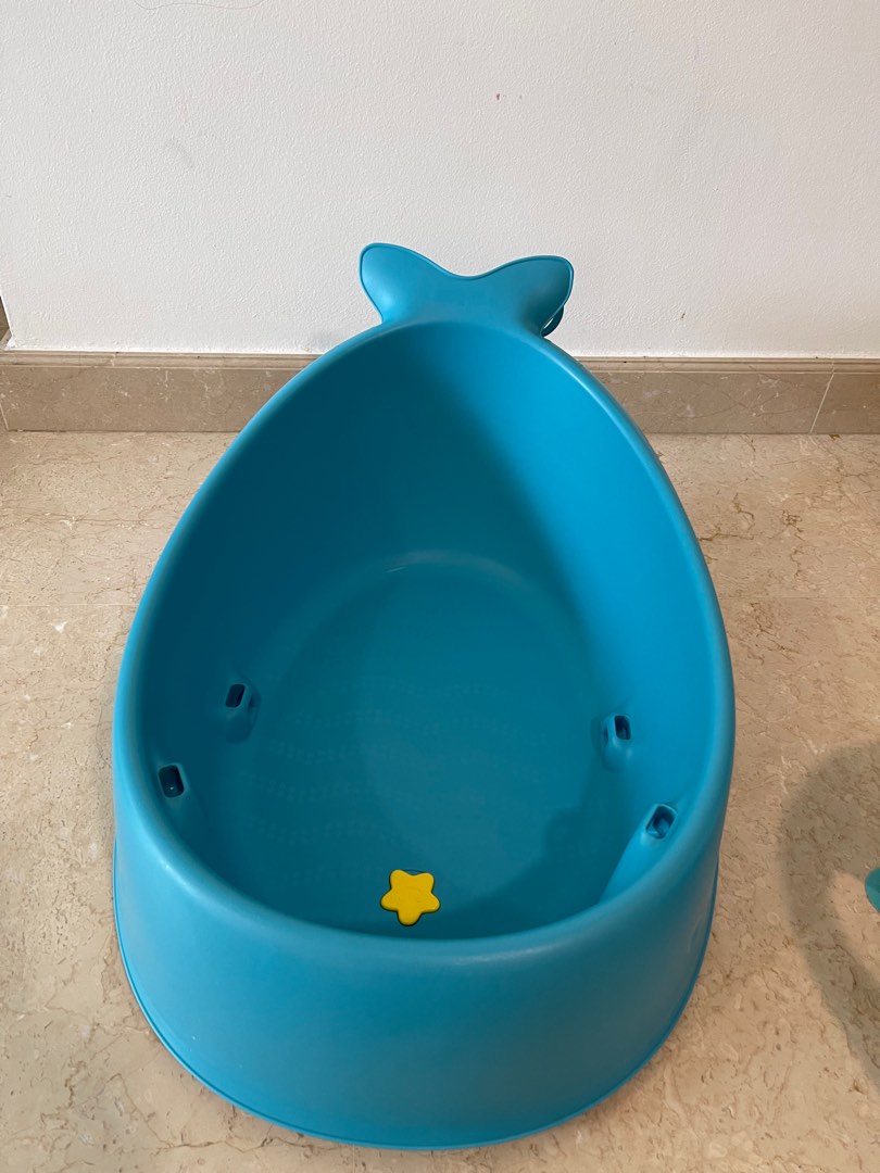 Skip Hop Moby Bath Tub, Babies & Kids, Bathing & Changing, Bathtub ...