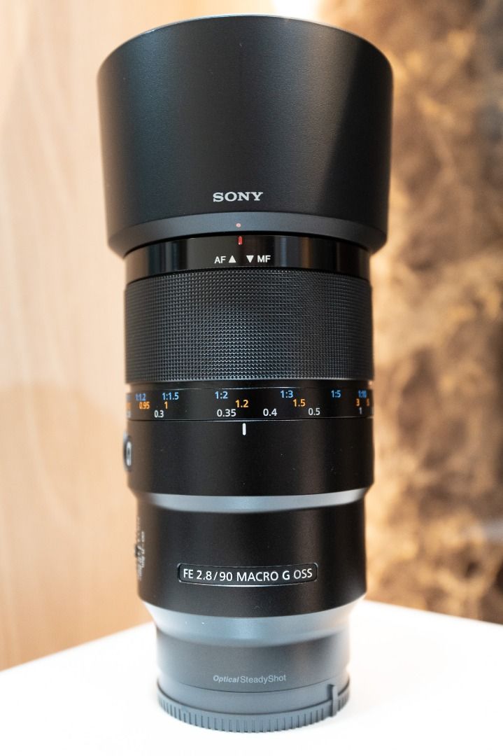 Sony 90mm F2.8 OSS Macro G len, Photography, Lens & Kits on Carousell