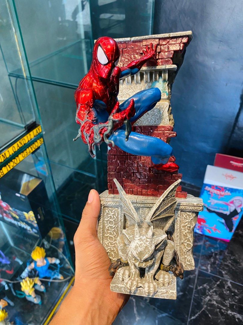 Spiderman Statue, Hobbies & Toys, Toys & Games on Carousell