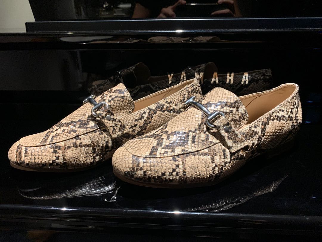 Steve Madden Snake Skin Loafers, Women's Fashion, Footwear, Loafers on ...