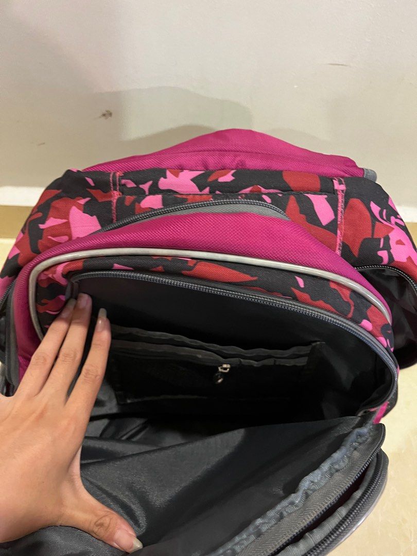 Swan school bag ergolite spine protection, Women's Fashion, Bags ...