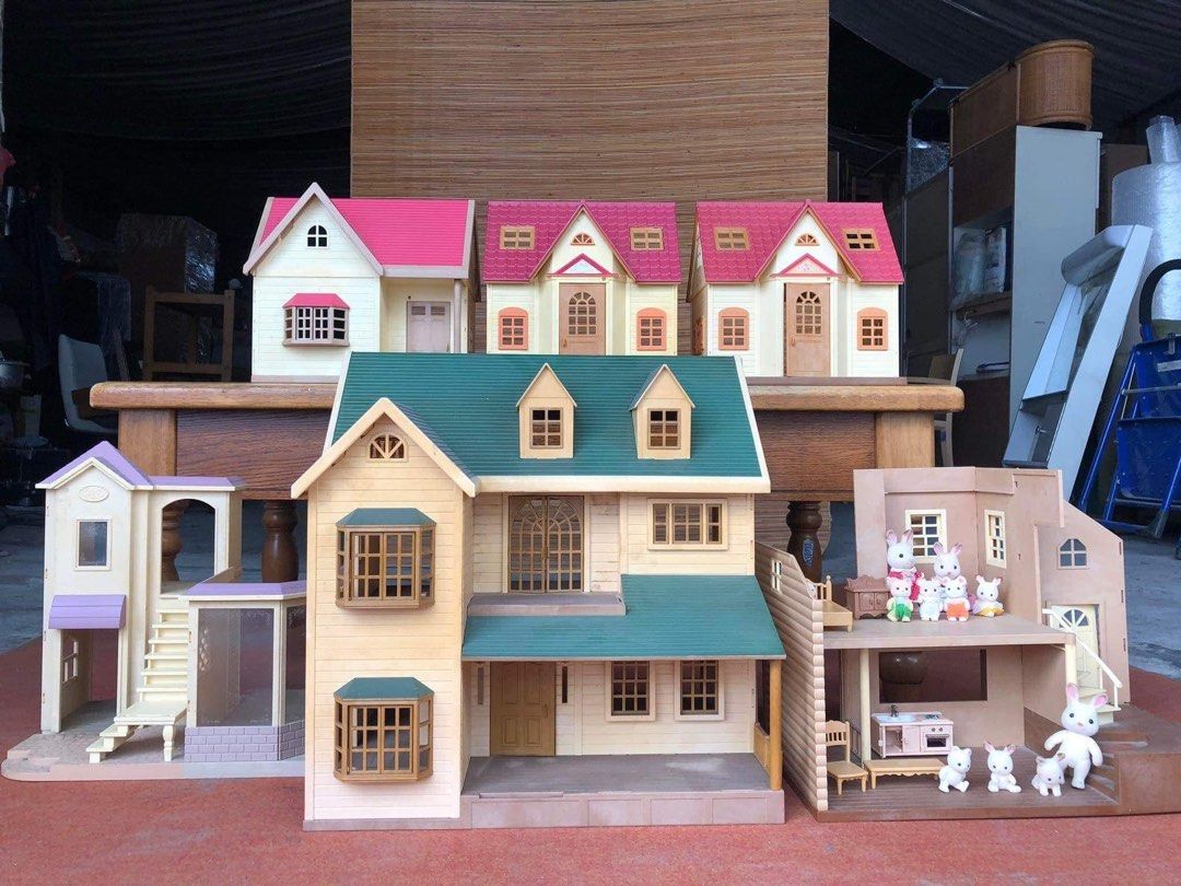 Sylvanian family house and figures lot, Furniture & Home Living ...