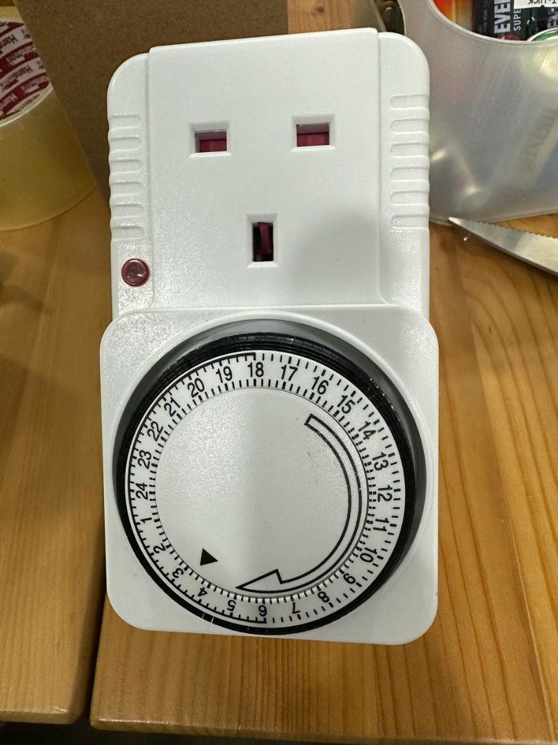 Timer switch, TV & Home Appliances, Other Home Appliances on Carousell