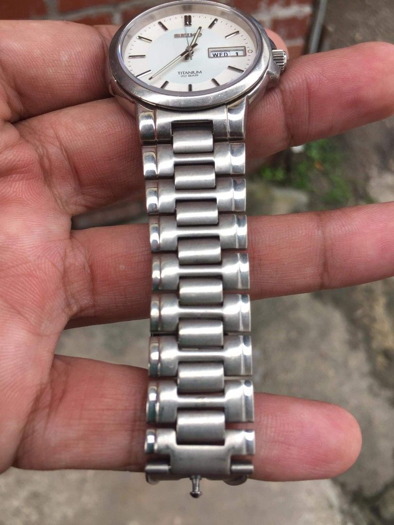 Vintage Seiko Titanium 7N43-7B80, Men's Fashion, Watches & Accessories ...