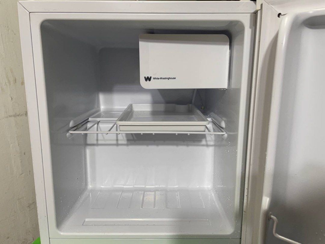 大量家品出售中！White-Westinghouse 西屋電氣 威士汀 單門雪櫃 #WRC44 #專營二手雪櫃洗衣機, 家庭電器, 廚房電器 ...