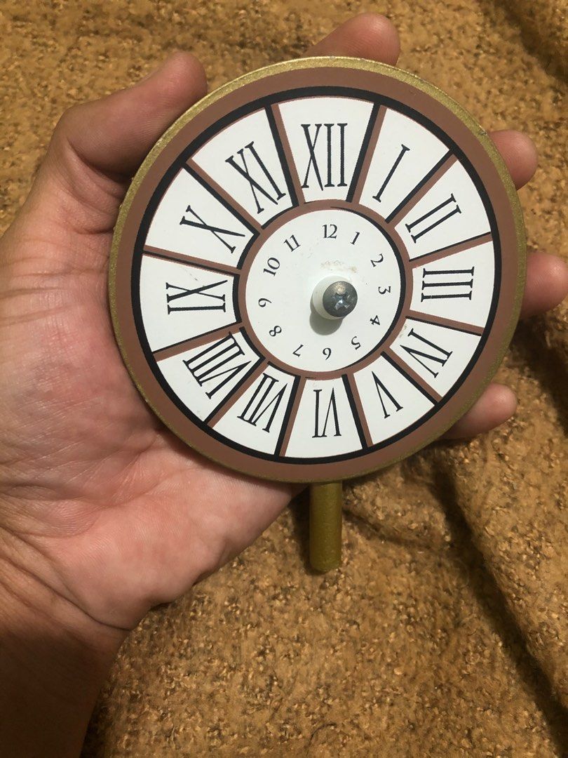 Wooden clock head base for dioramas, Hobbies & Toys, Memorabilia ...