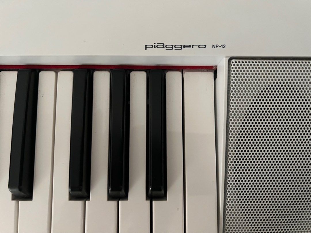 Yamaha Piagerro NP12 White piano, Hobbies & Toys, Music & Media ...