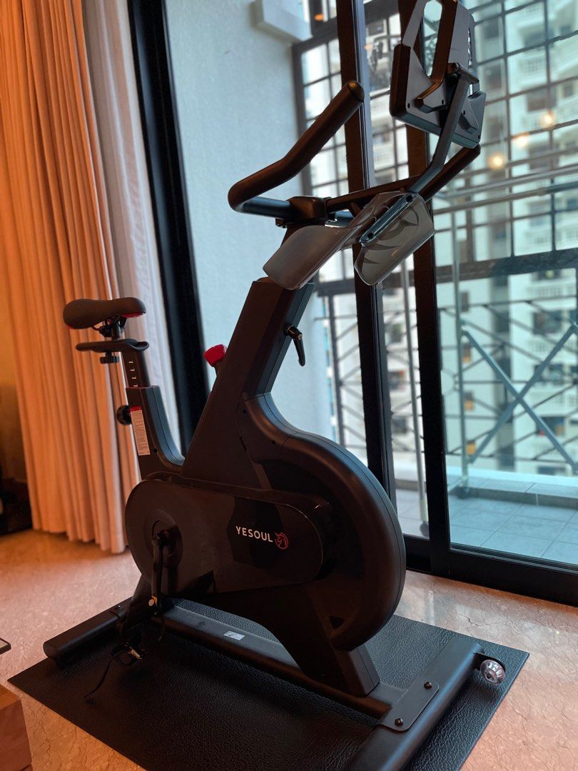 Yesoul M1 spin bike, Sports Equipment, Exercise & Fitness, Cardio ...