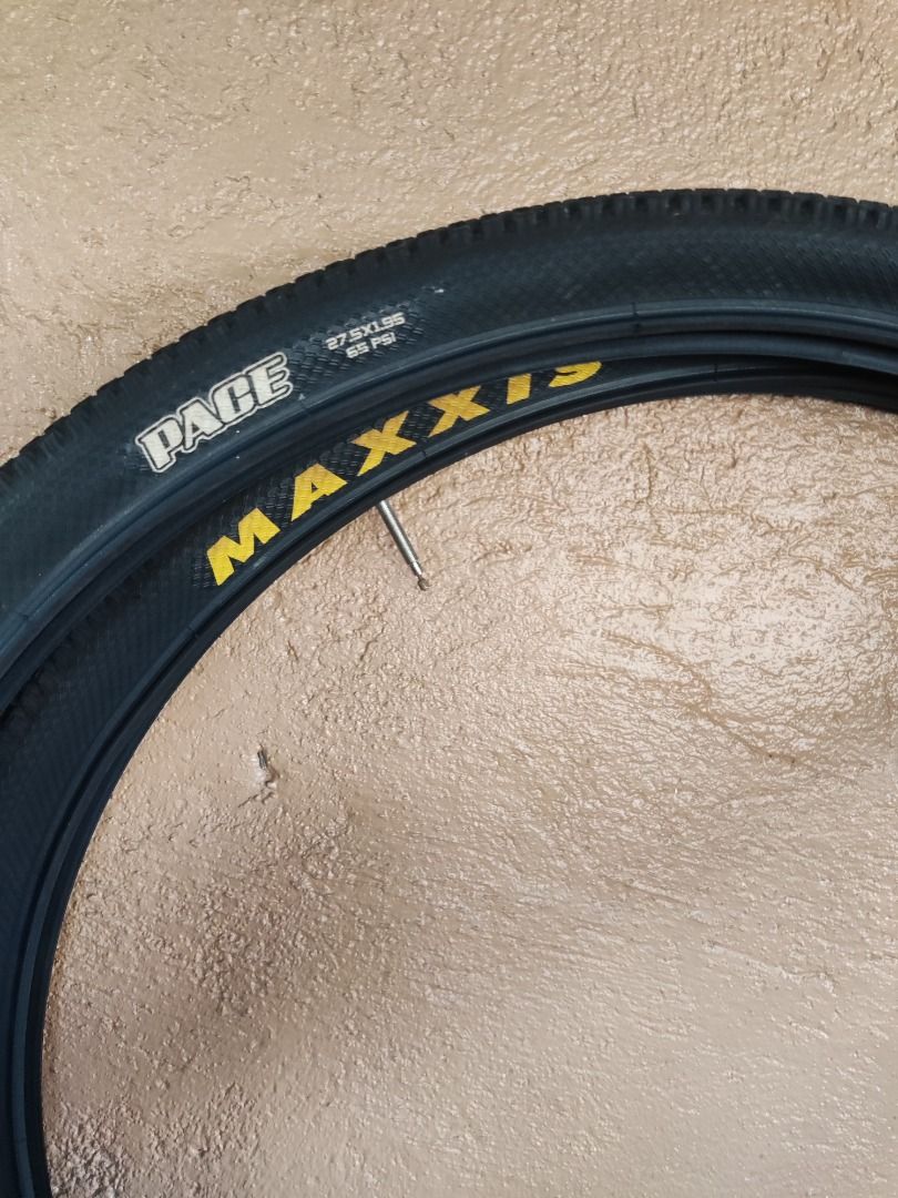 27.5 Wheelset (Weinmann rims, Sagmit Spokes, and Maxxis Pace Tires ...