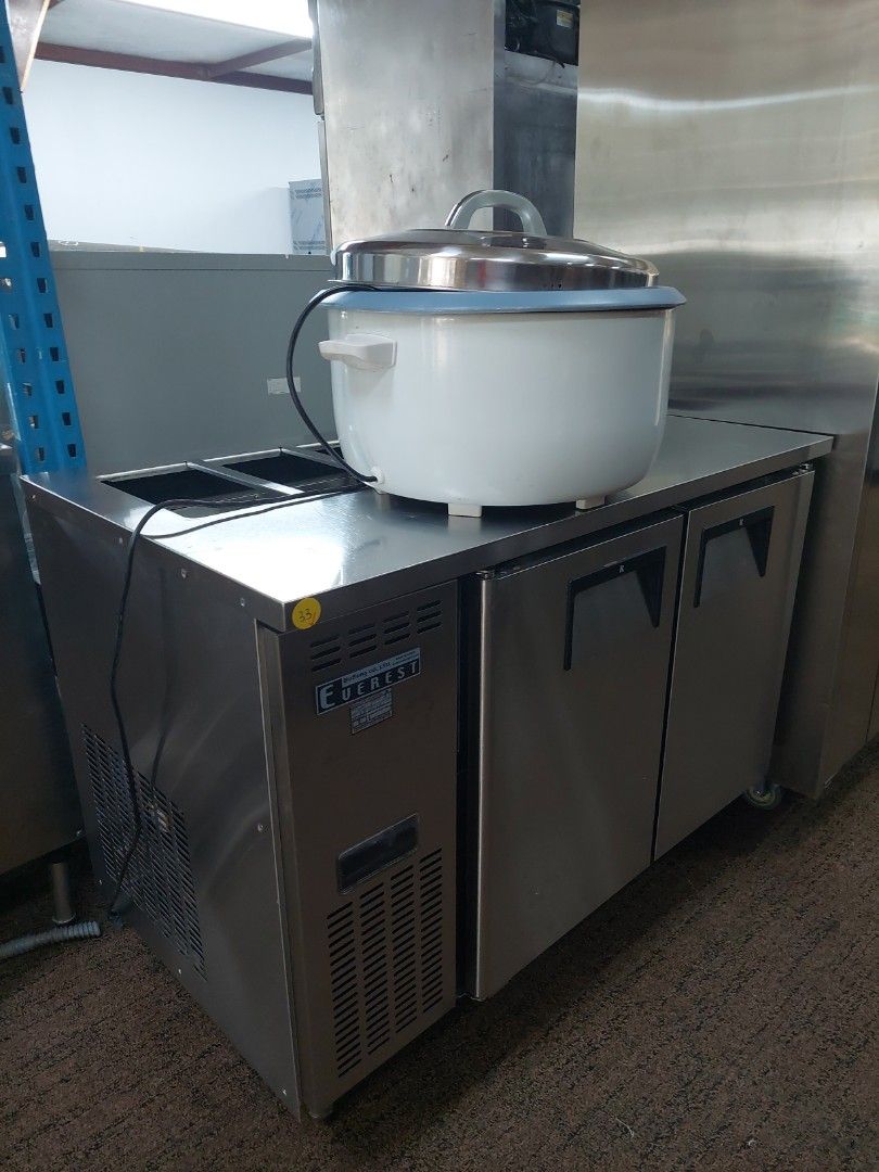 2 Door Counter Chiller, Open Top, TV & Home Appliances, Kitchen ...