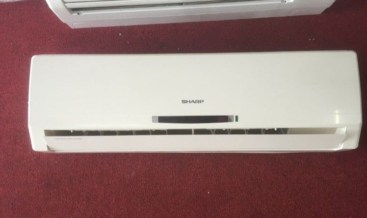 Aircond Sharp 1hp 01KL, TV & Home Appliances, Air Conditioners ...