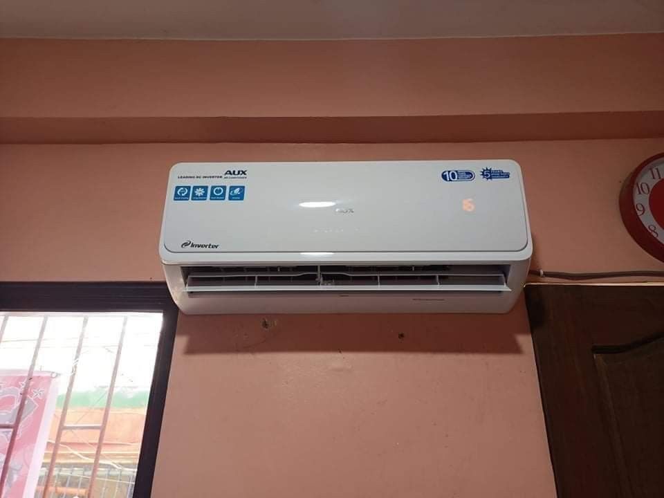 AUX SPLIT TYPE AIR CONDITIONER with installation, TV & Home Appliances ...