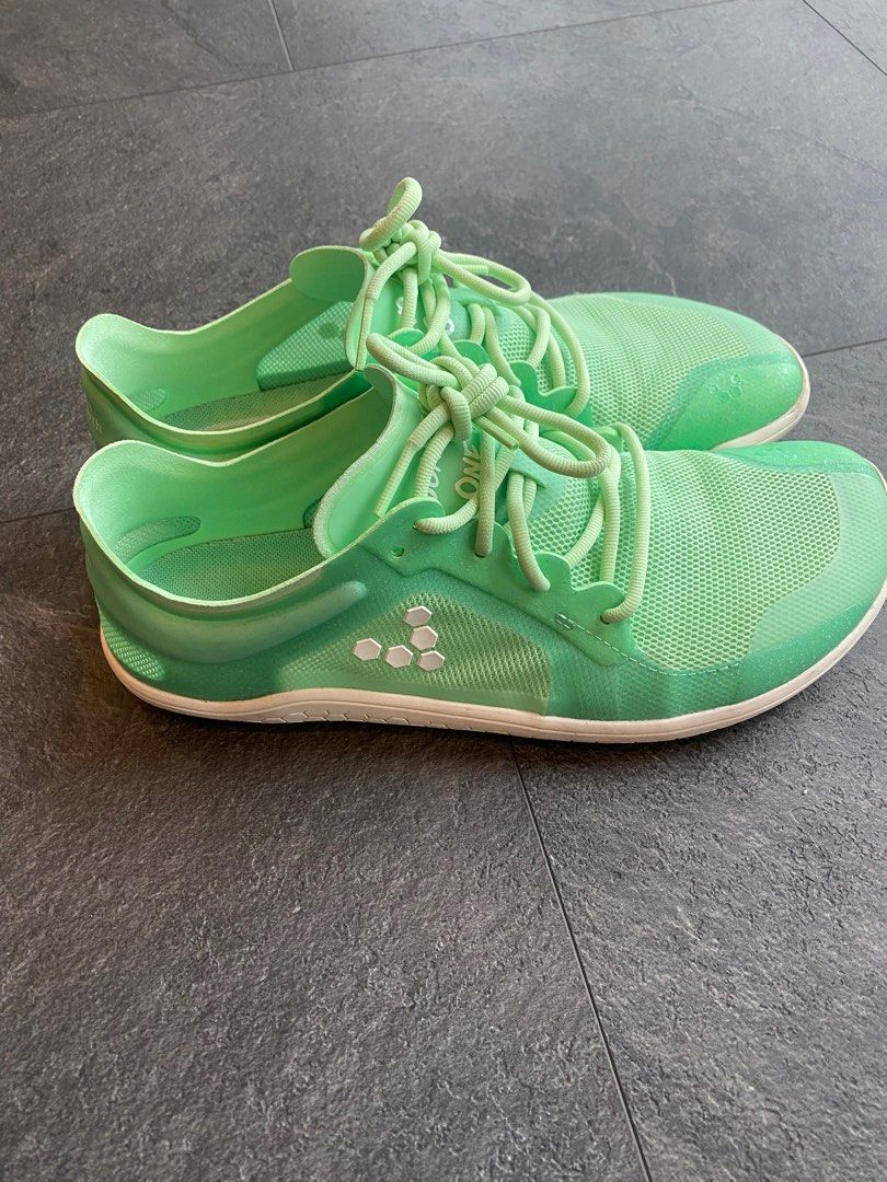 VivoBarefoot shoes, Women's Fashion, Footwear, Sneakers on Carousell