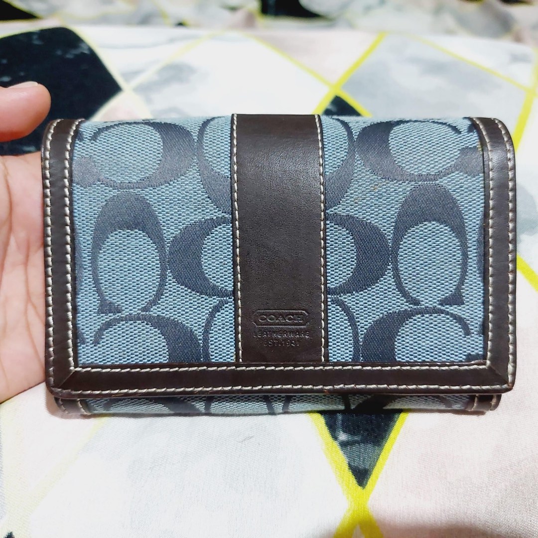Bifold coach original wallet on Carousell