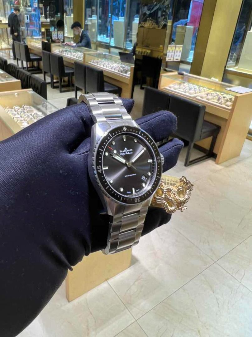 BLANCPAIN 寶珀 五十噚系列 FIFTY FATHOMS 5000-1110-71S, 名牌, 手錶 - Carousell