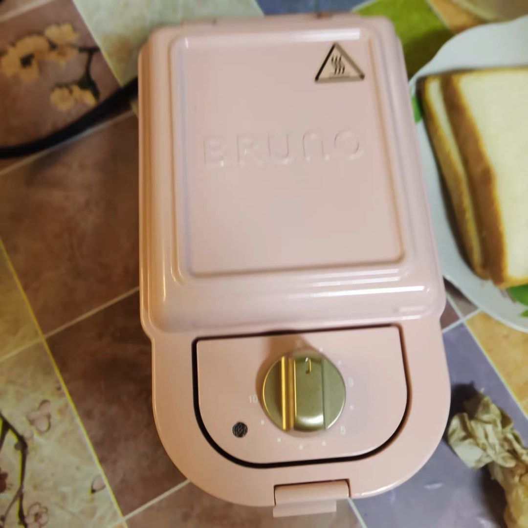 Bruno toast machine, Furniture & Home Living, Kitchenware & Tableware ...