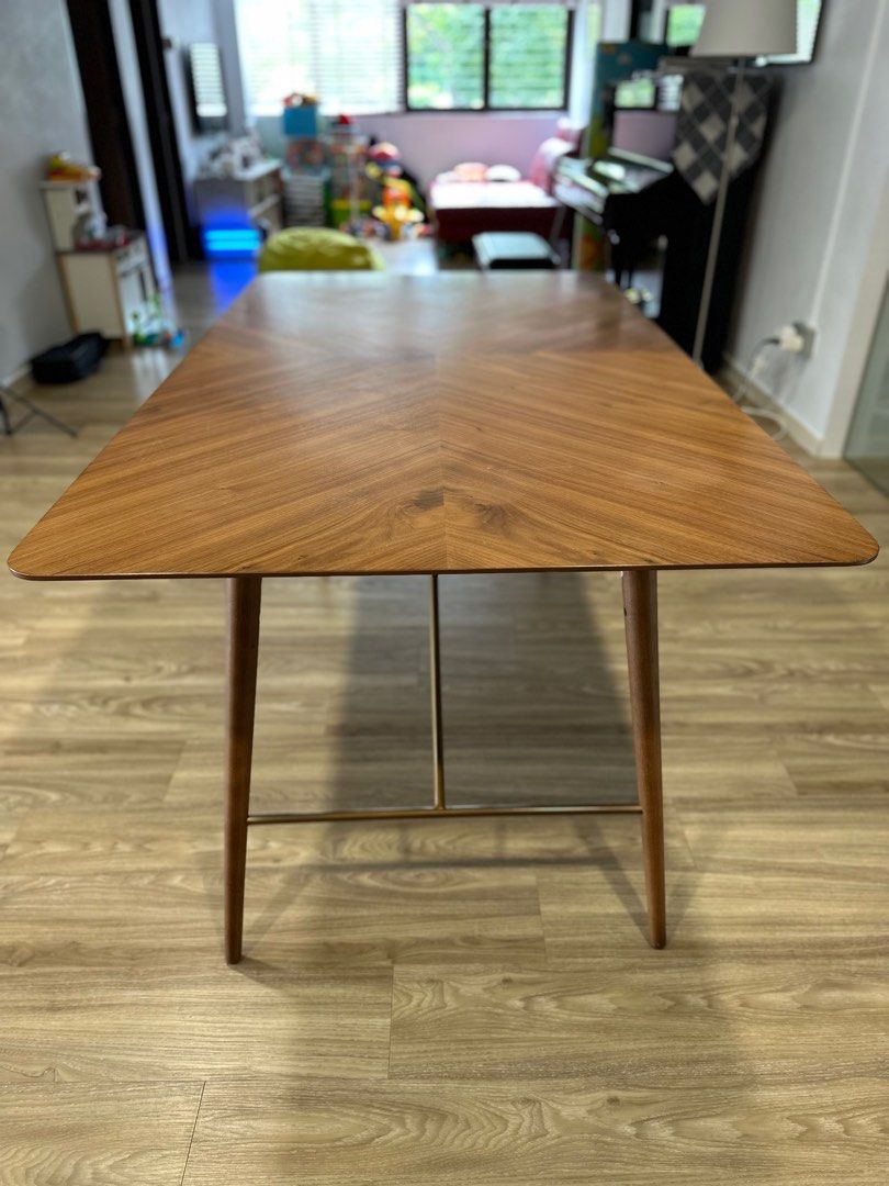 Castlery Dining Table, Furniture & Home Living, Furniture, Tables ...